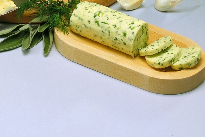Recette ultra-facile du beurre persillé - NewsMAG